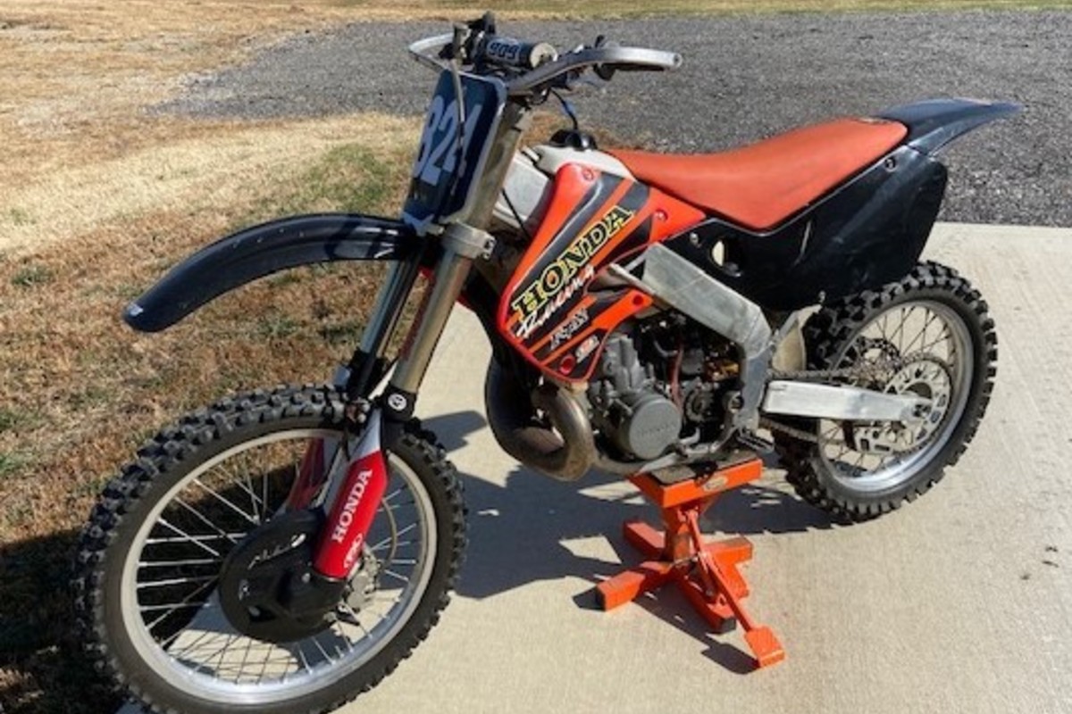 1998 Honda CR250R in Lawrence, KS