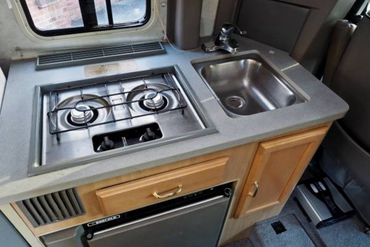 1999 Winnebago RIALTA FD TWIN in Lake Elsinore, CA