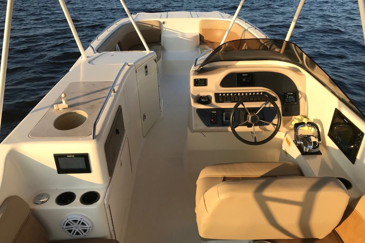 2000 World Cat 266 Leisure Cat in Bay St Louis, MS