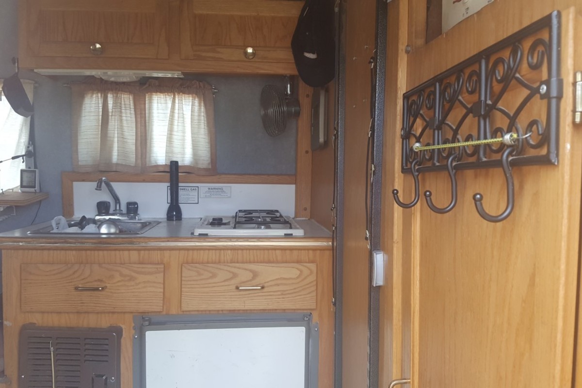 1999 Scamp 13' Deluxe with Bathroom in Dorchester, IL