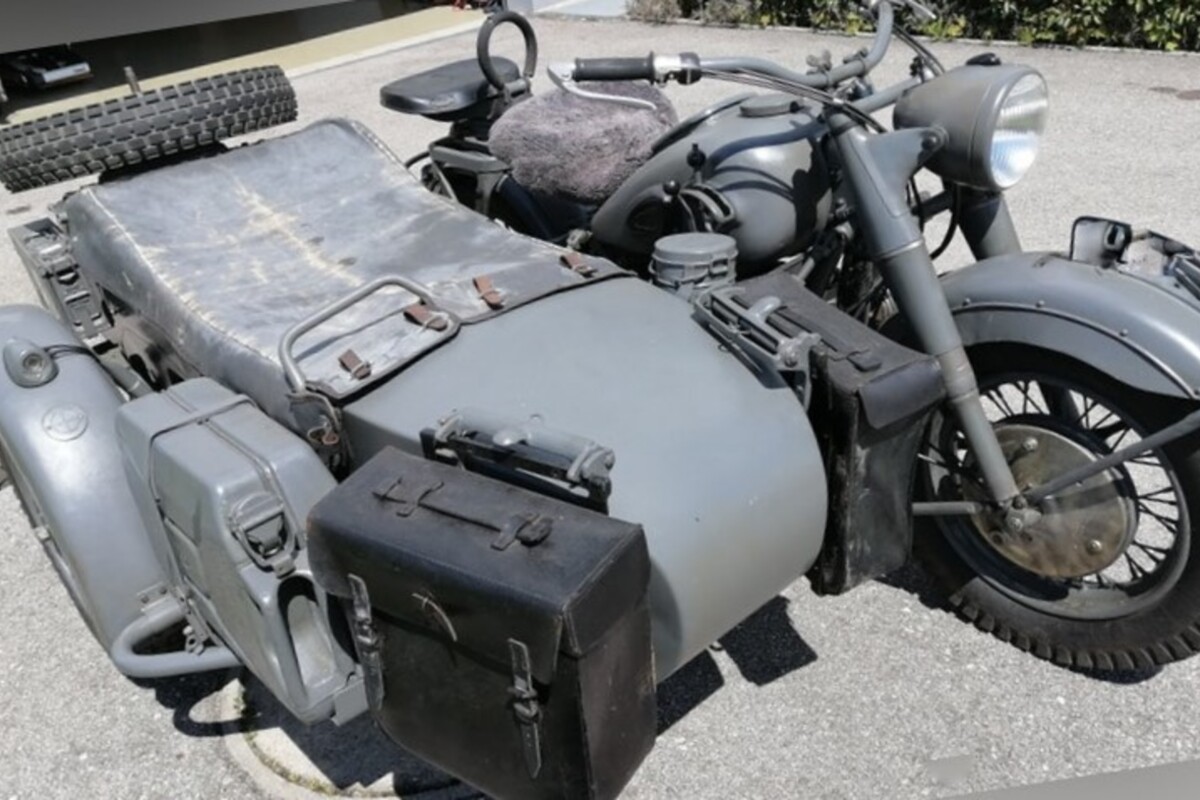 1941 BMW R75 WITH SIDECAR in Olive Branch, MS