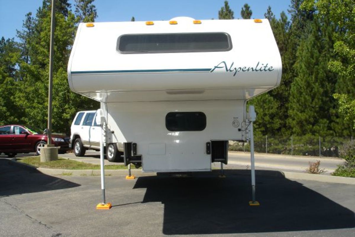2004 Alpenlite Santa Fe in Lake Elsinore, CA
