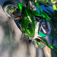2001 Kawasaki Zx9r in Dix Hills, NY