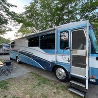 1999 Airstream CUTTER Diesel Pusher w/ Slide in Waldport, OR