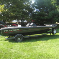 2004 Tracker Marine Avalanche DC18 in Coplay, PA